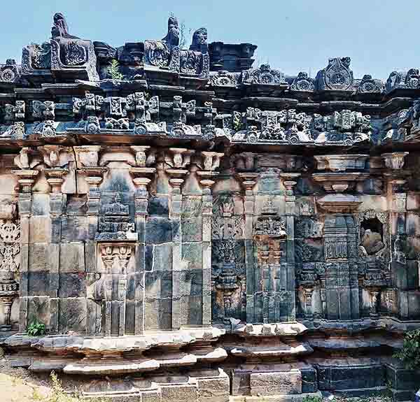 Western Chalukyas – Temples