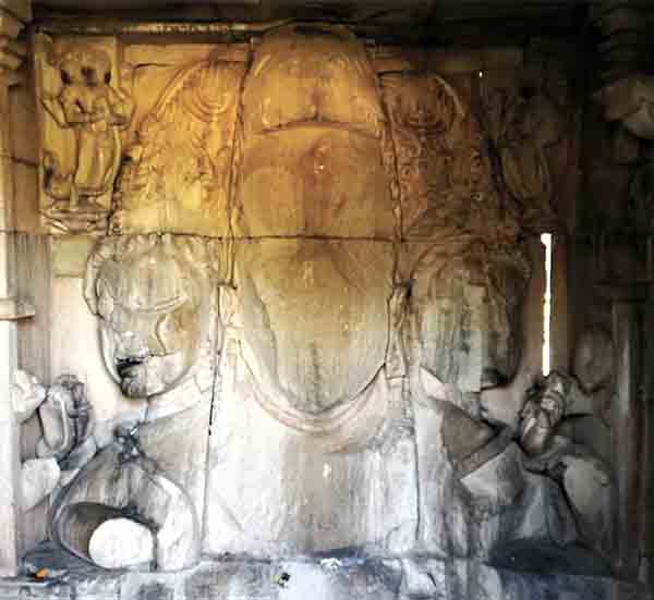 Trimurti Temple, Baroli Group of Temples, Baroli Village, Rawatbhata ...